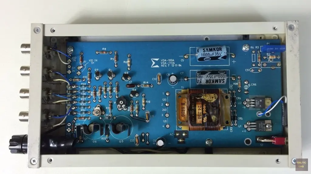 Video Distribution Amplifier | 10 MHz Reference Distribution – Baltic Lab