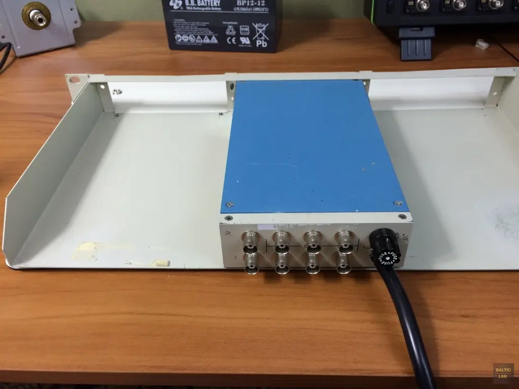 Video Distribution Amplifier | 10 MHz Reference Distribution – Baltic Lab