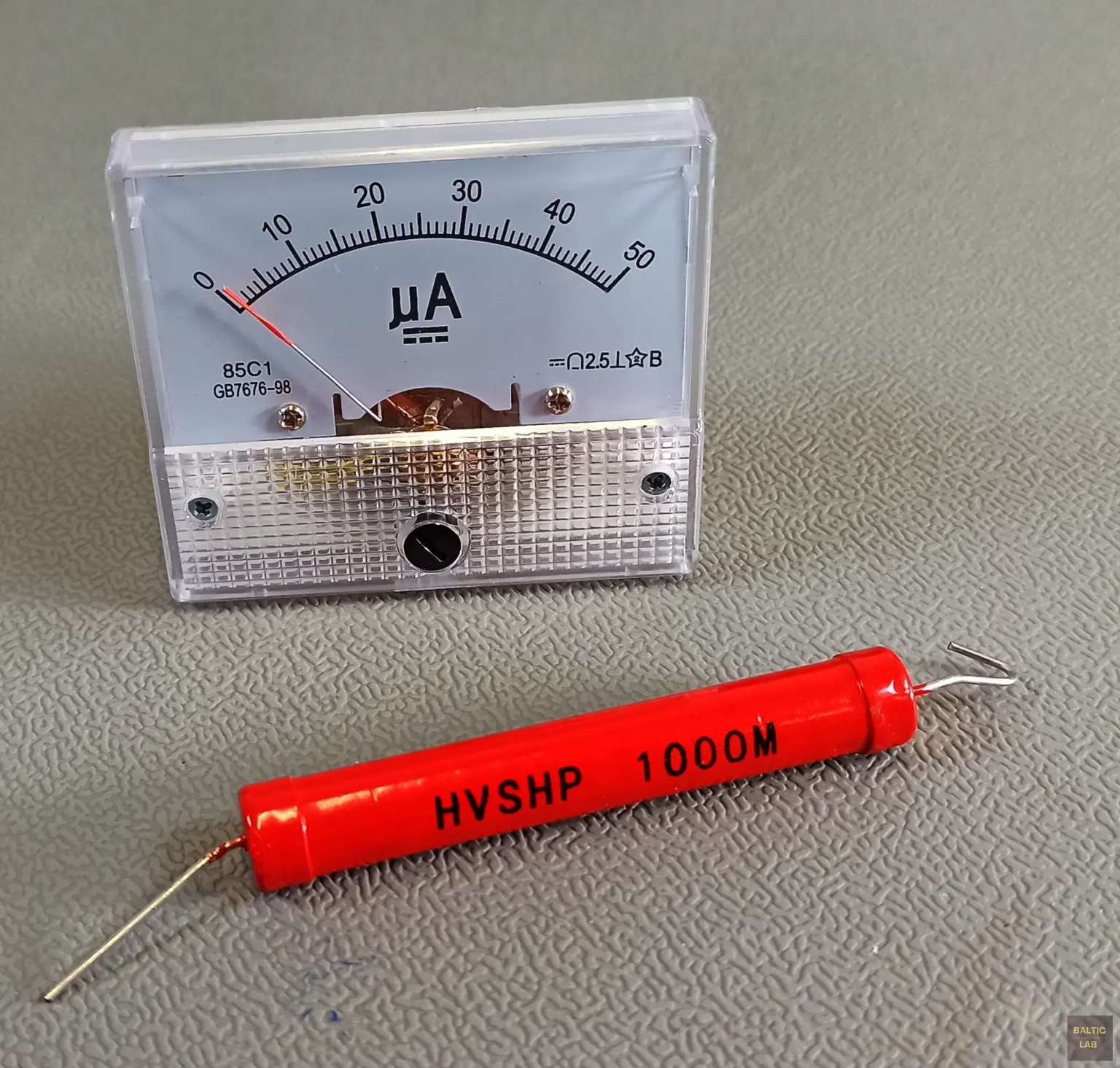 DIY: Adjustable 30 kV High Voltage Power Supply – Baltic Lab